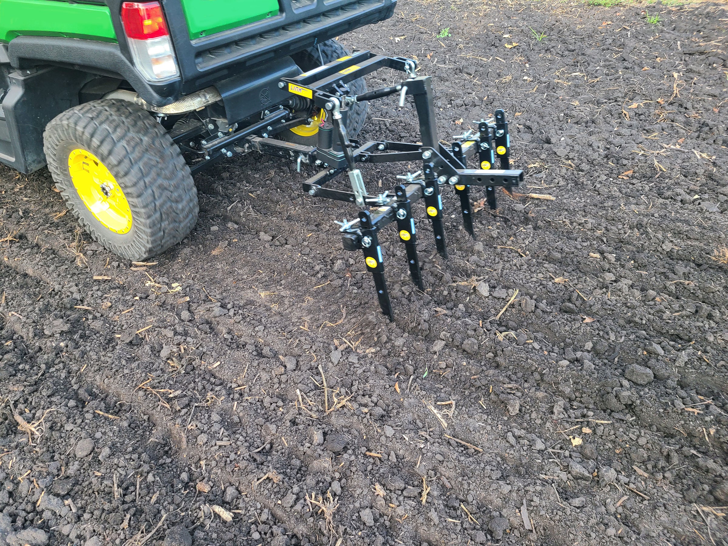 LinkEZE - Transform Your Terrain – Uniparts USA LTD